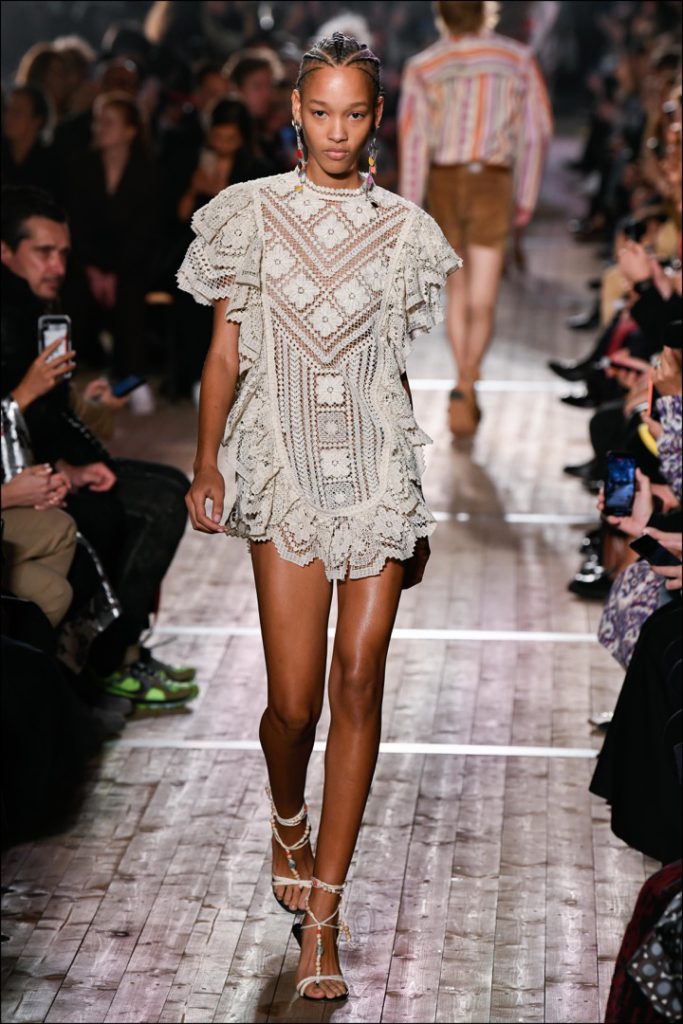 Isabel Marant impregnó la pasarela de espíritu boho chic - Revista Para Ti