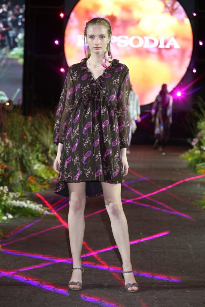 Rapsodia se inspira en una mujer que ama la naturaleza - Revista Para Ti