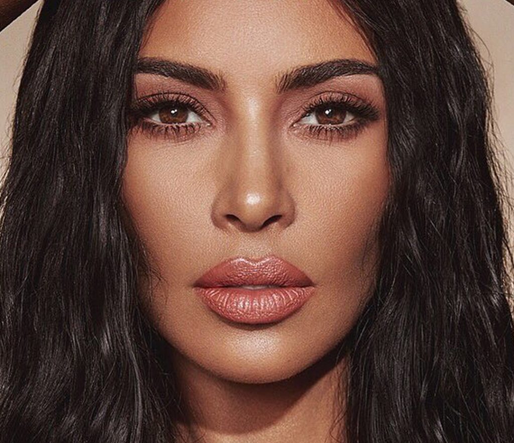 Quién es la top model que hizo la nueva cápsula de make up con Kim ...