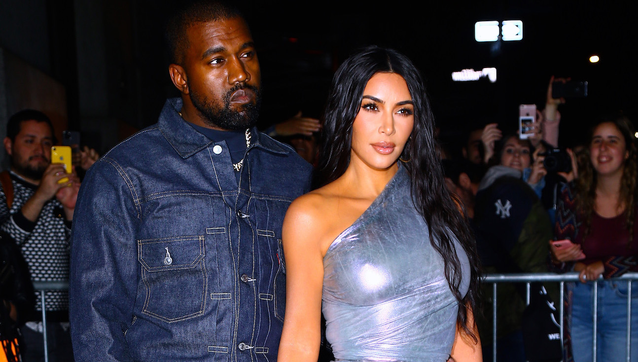 Kim Kardashian volvió a decir que las sandalias transparentes son ...