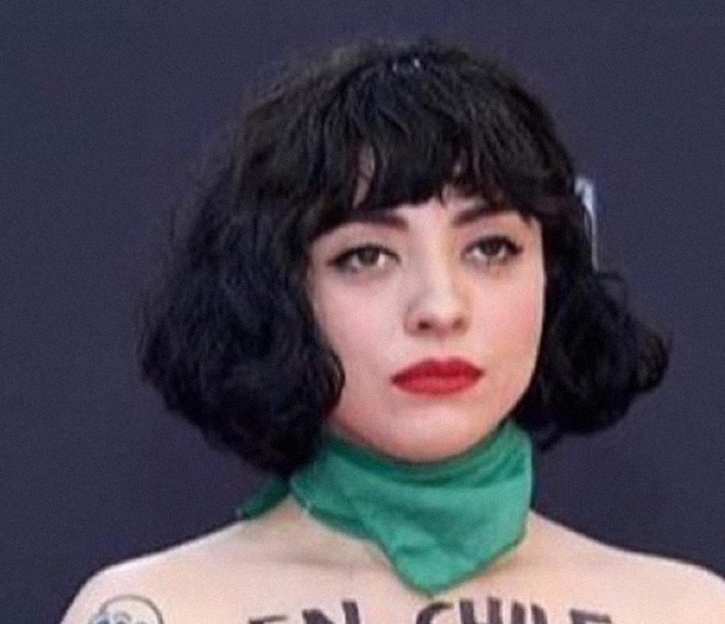 Mon Laferte: la artista chilena que alzó la voz de protesta (y puso el ...