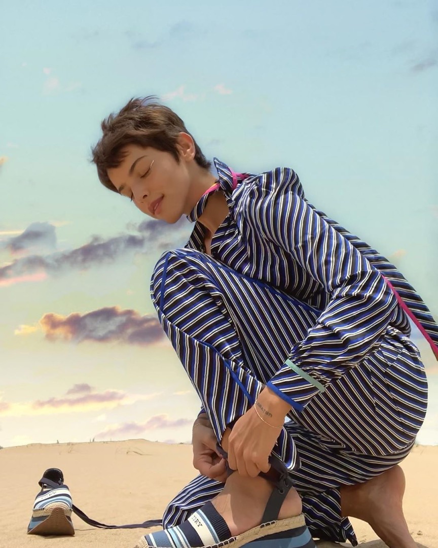 Así se lookea Calu Rivero para ir a la playa – Para Ti