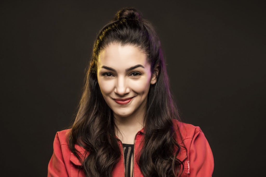 Thelma Fardin está “Fuera de línea” - Revista Para Ti