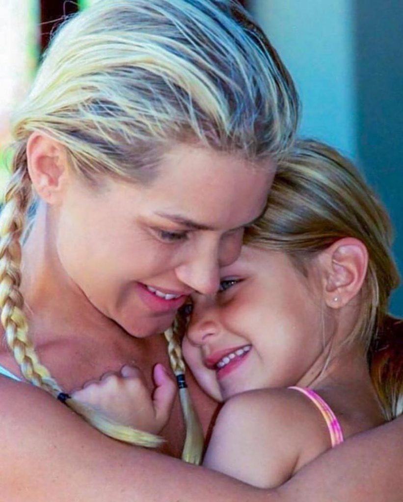 Así homenajeó Bella Hadid a su mamá – Para Ti