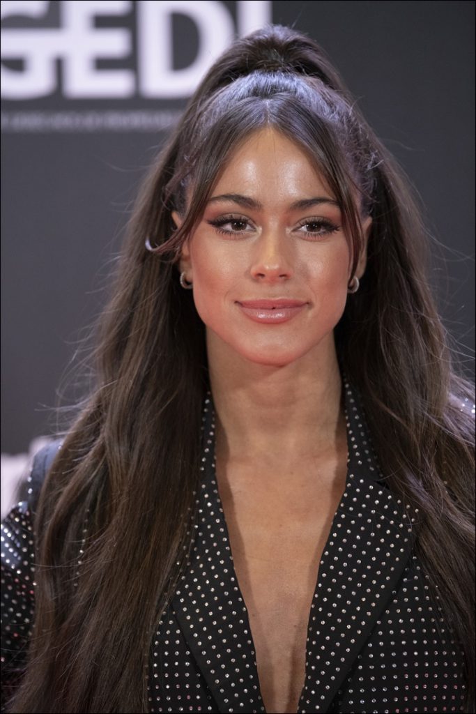 El look sparkling de Tini Stoessel para brillar en Madrid - Revista Para Ti