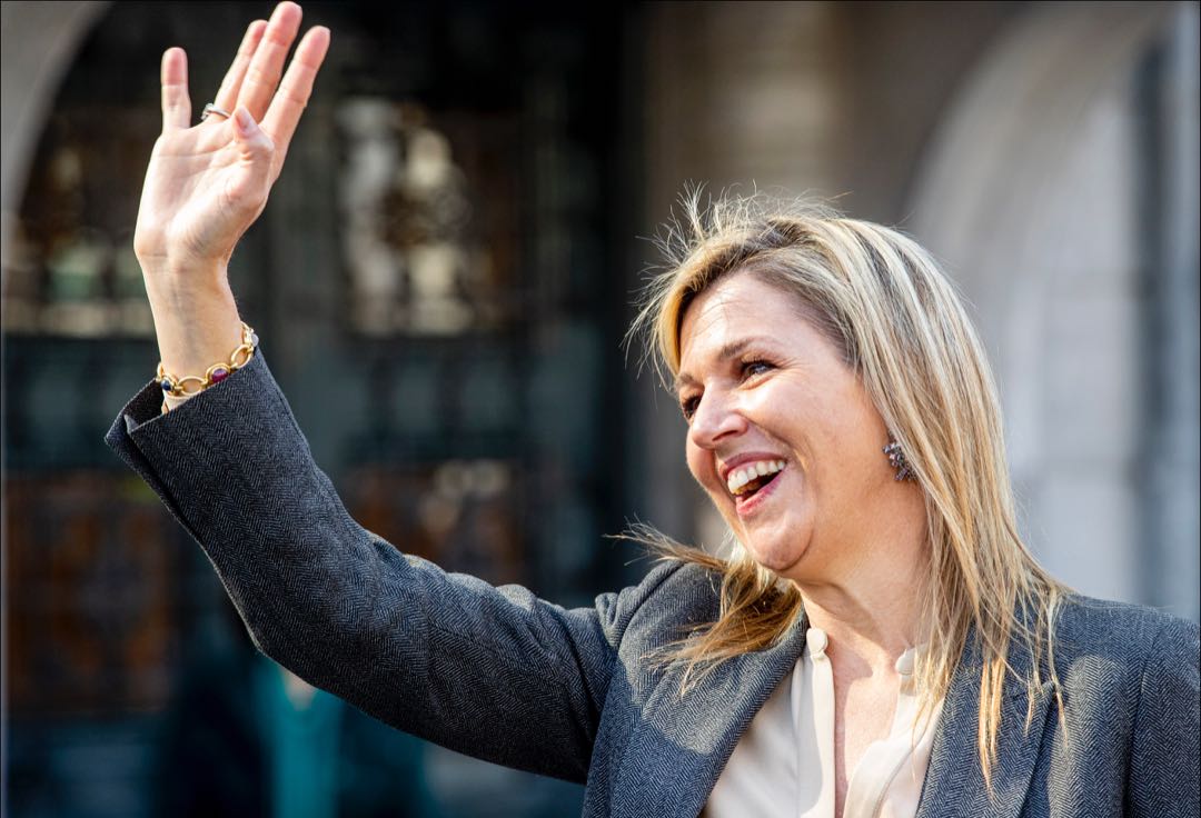 En tiempo de Coronavirus, Máxima sale en visita oficial y se luce con ...