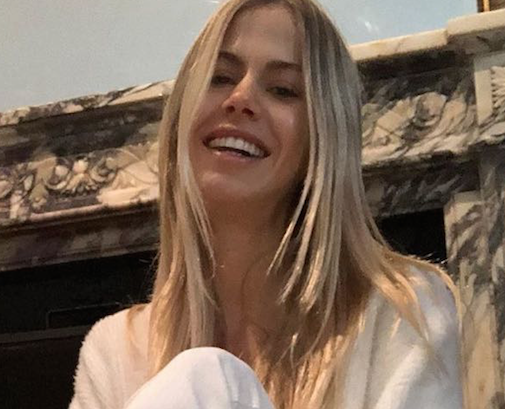 Anto Macchi incorporó el tono "revelación" de la temporada a sus looks ...