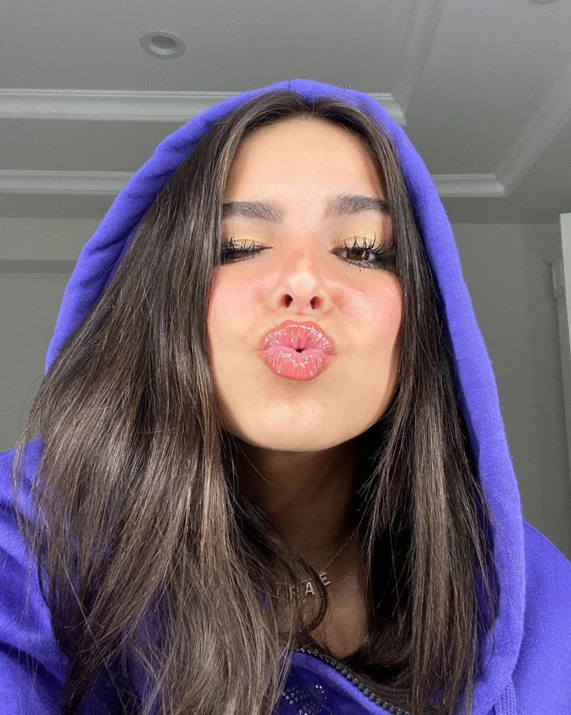 ¿Quién es Adisson Rae, el fenómeno viral de TikTok? - Revista Para Ti