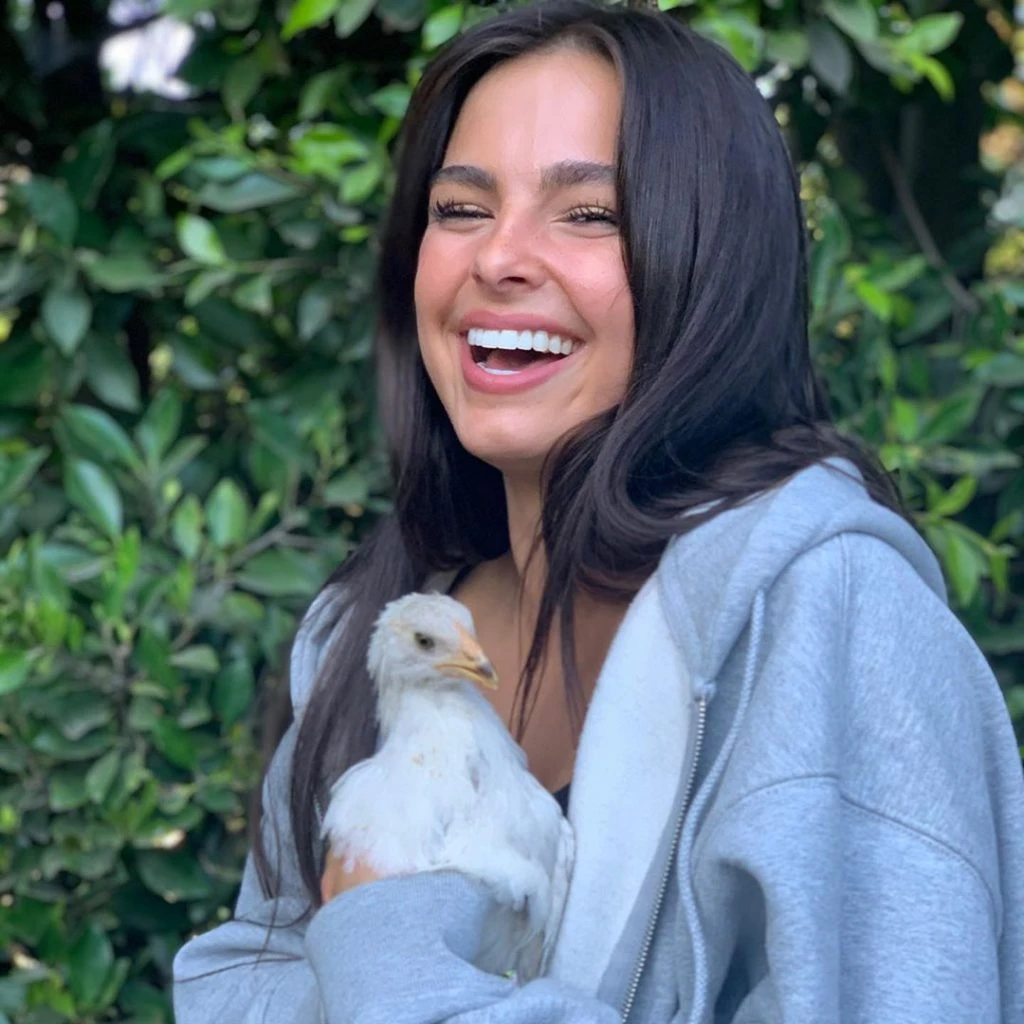 ¿Quién es Adisson Rae, el fenómeno viral de TikTok? - Revista Para Ti