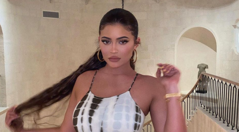 Kylie Jenner y sus amigas se vistieron de Power Ranger para este ...