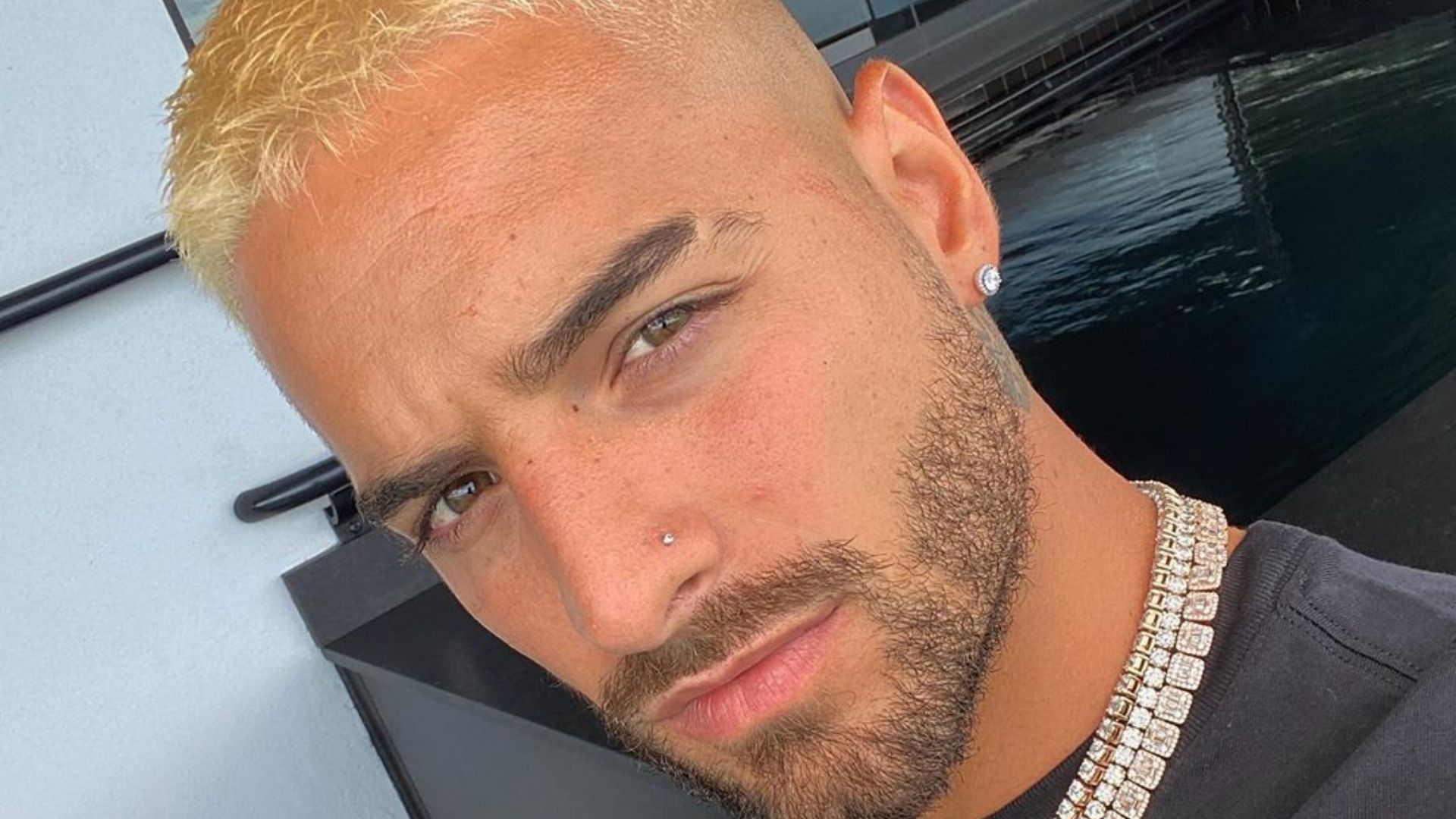 ¡Pura emoción! Maluma sorprendió a la mujer de su vida - Revista Para Ti