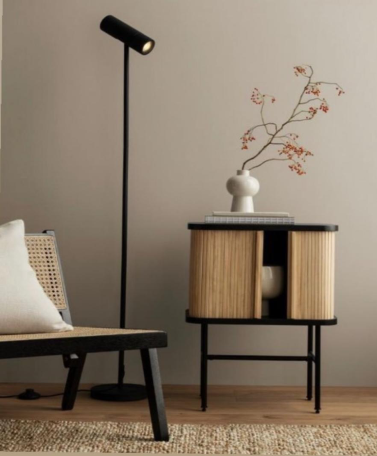 El varillado de madera es tendencia de la decoración de interiores 2021 ...