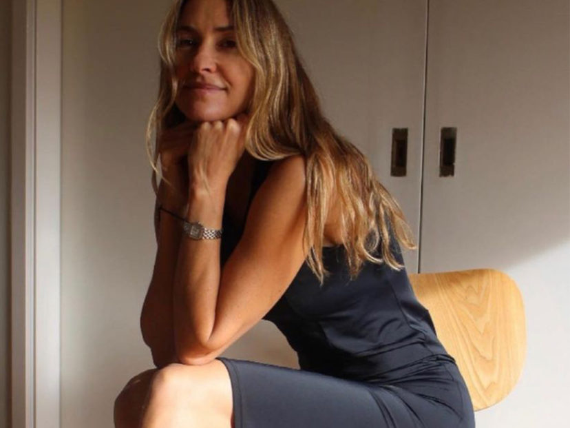 Andrea Burstein apuesta a un look clásico y urbano pero con mucho ...