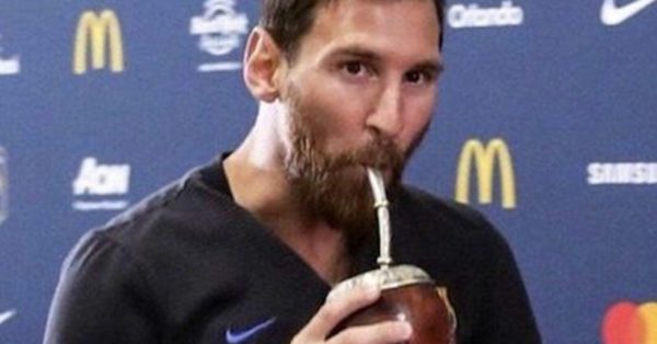 Efecto Messi: los parisinos están fascinados con su pasión por el mate ...