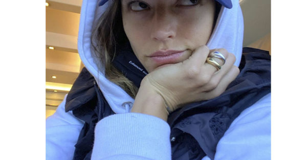 Calu Rivero lo logró: ahora es "Dignity" en su DNI - Revista Para Ti