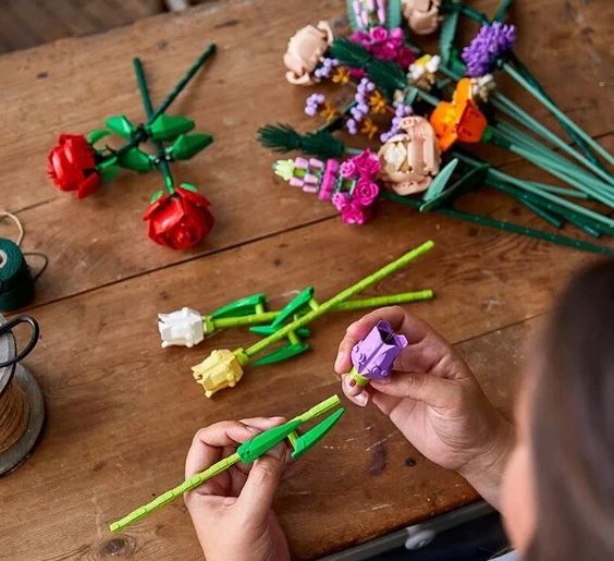Conocé la colección botánica de Lego: flores para armar (y amar ...