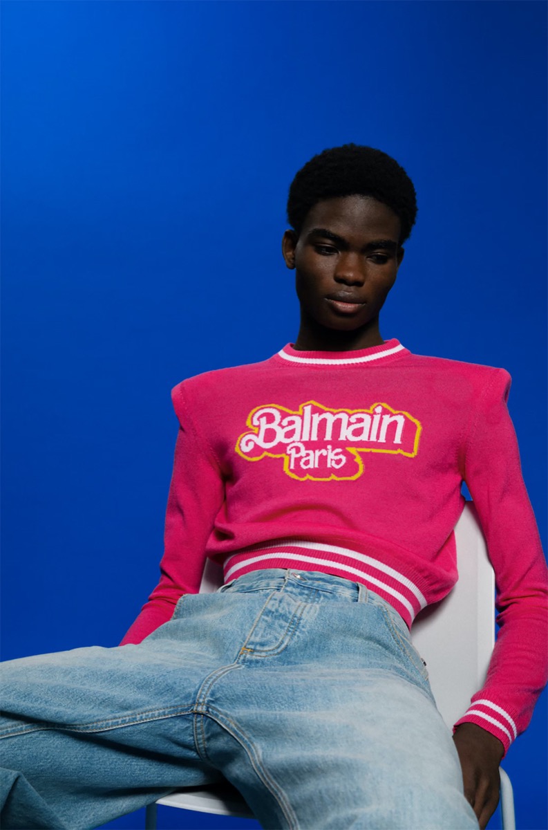 Balmain rinde homenaje a la icónica muñeca Barbie y crea una colección ...