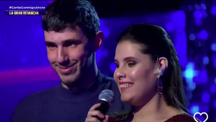 Quién es Flor Álvarez, la participante no vidente de Canta conmigo ...