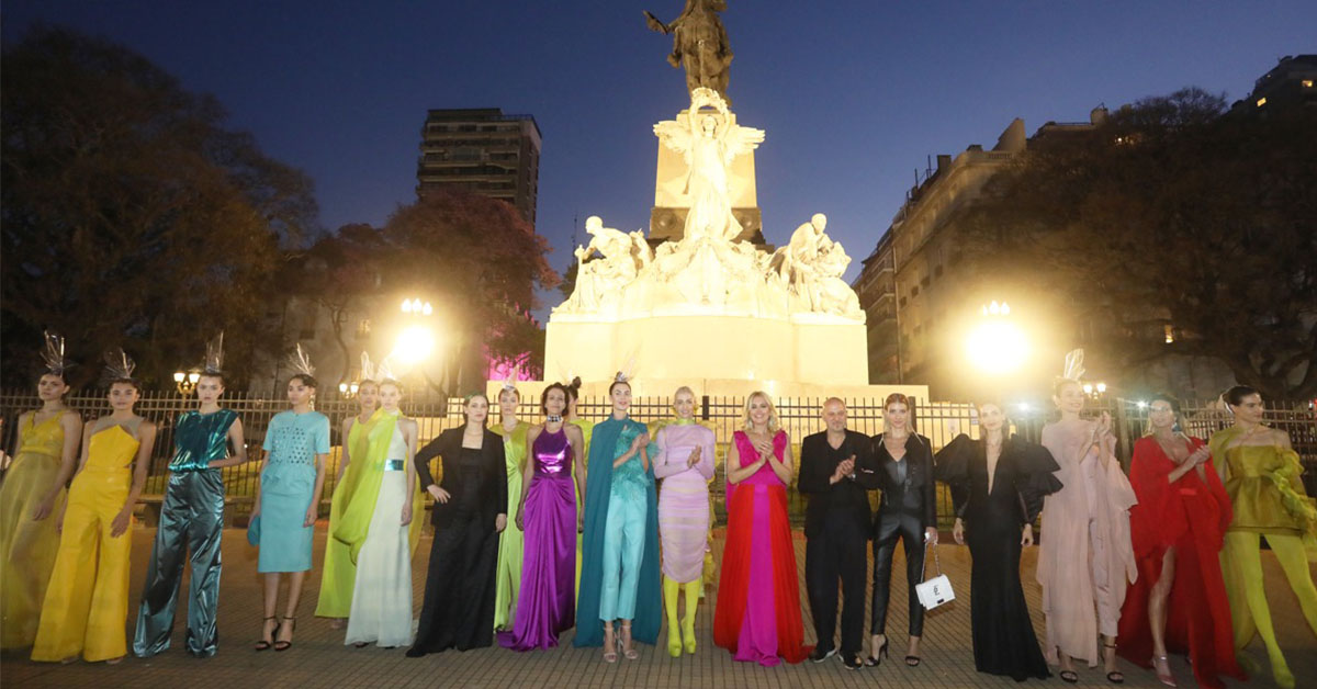 Fabián Zitta celebró sus 20 años en la moda con un espectacular desfile ...