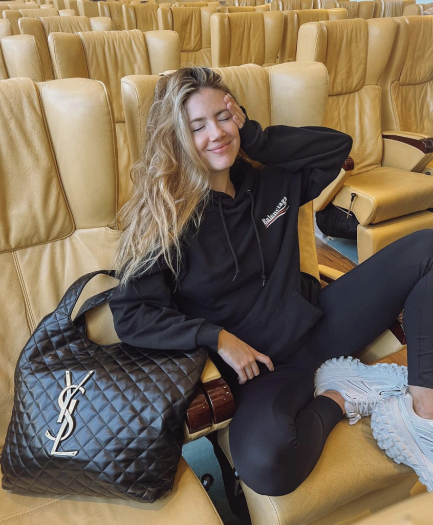 Coincidencia fashion: Zaira Nara y Stephanie Demner eligieron la misma cartera - Revista Para Ti