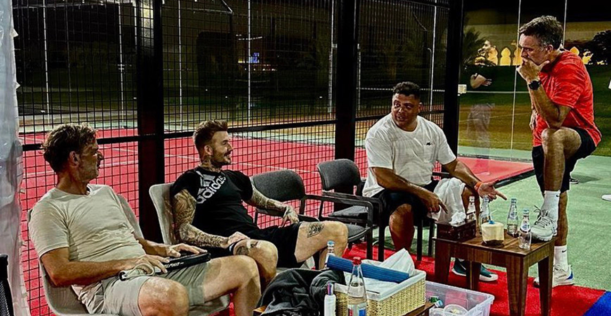 Duelo de campeones: David Beckham y Gabriel Batistuta jugaron al pádel ...