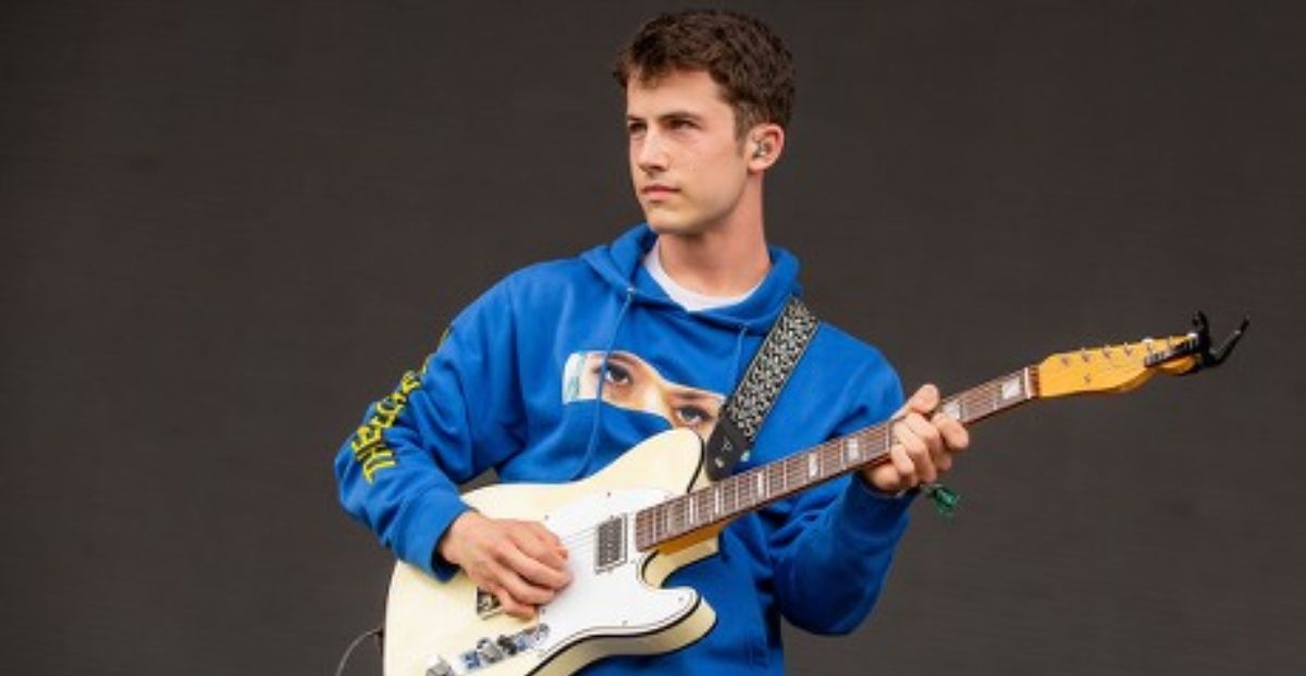 Lollapalooza: Dylan Minnette, el actor de "13 Reasons Why" y vocalista ...