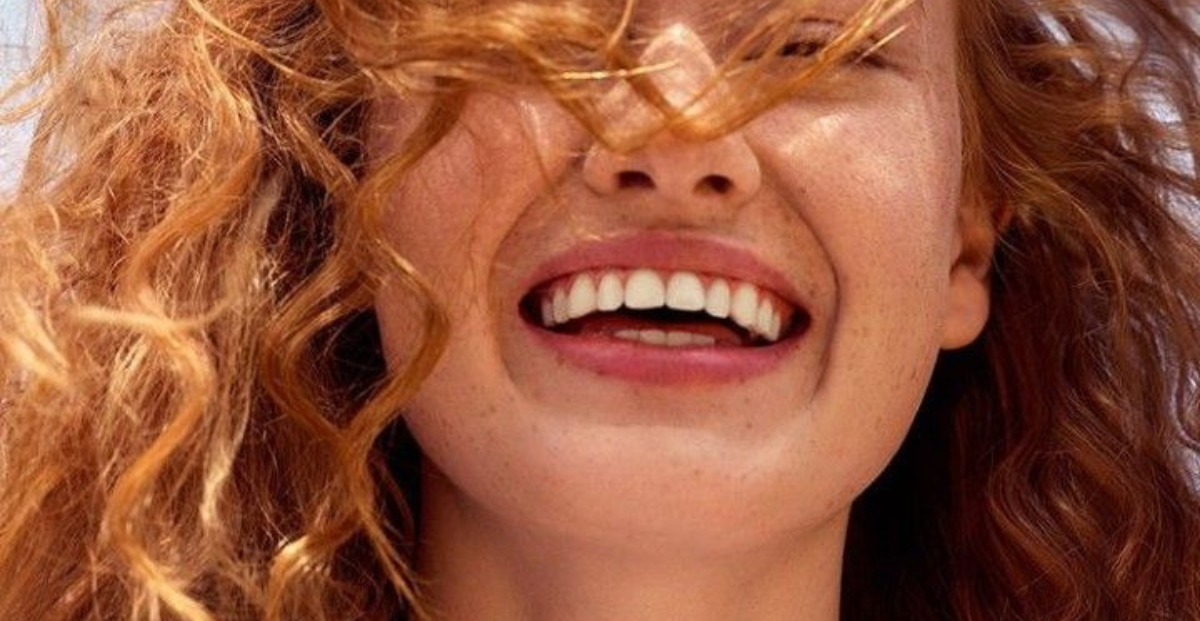 Este es el mejor método para tratar el pelo con rulos, según la ...