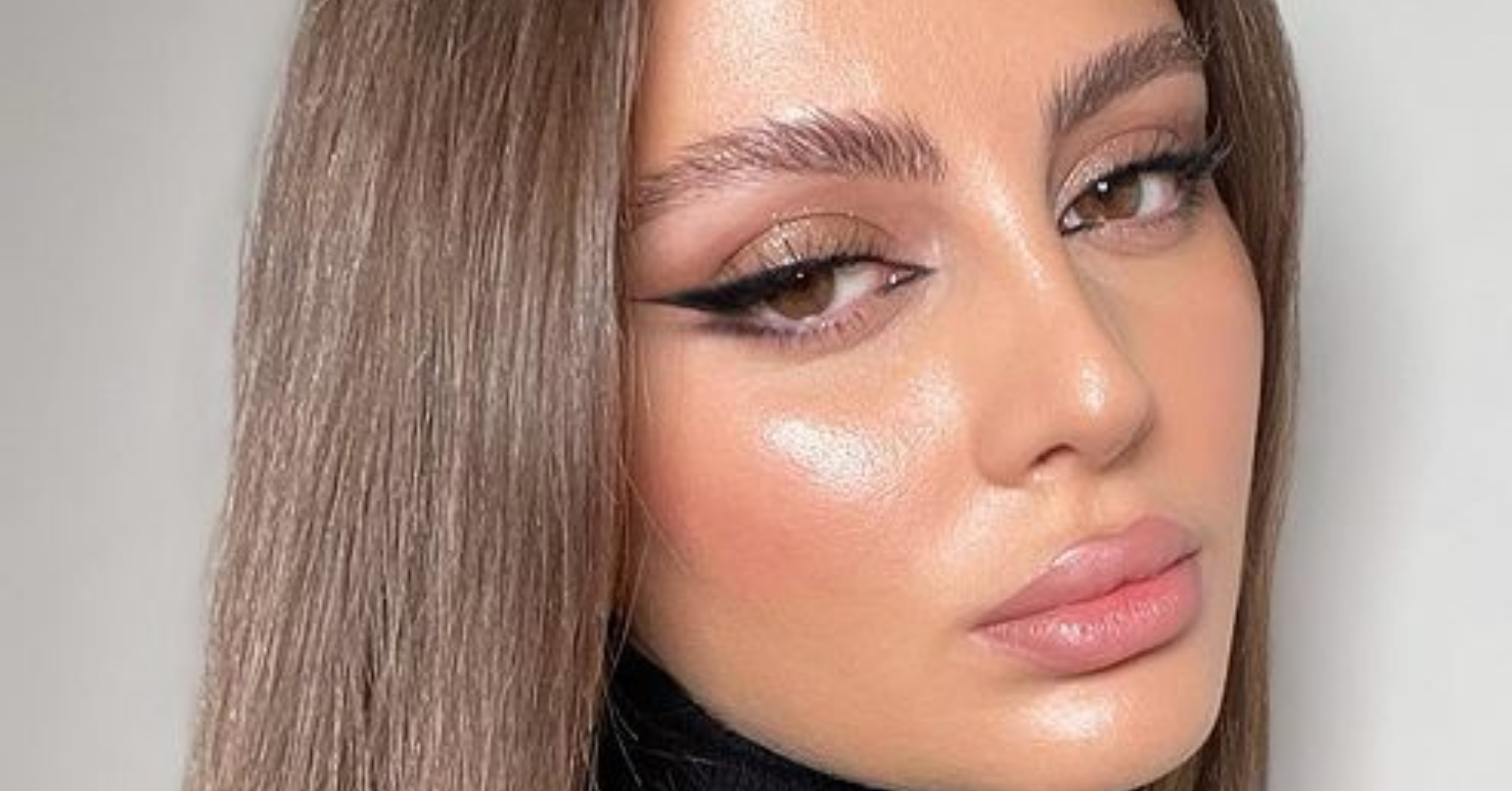 El truco de Tik Tok para lograr un eyeliner perfecto en párpados caídos ...