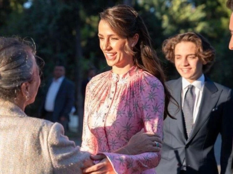 El glamoroso look de Rajwa, la sucesora de Rania de Jordania, como ...