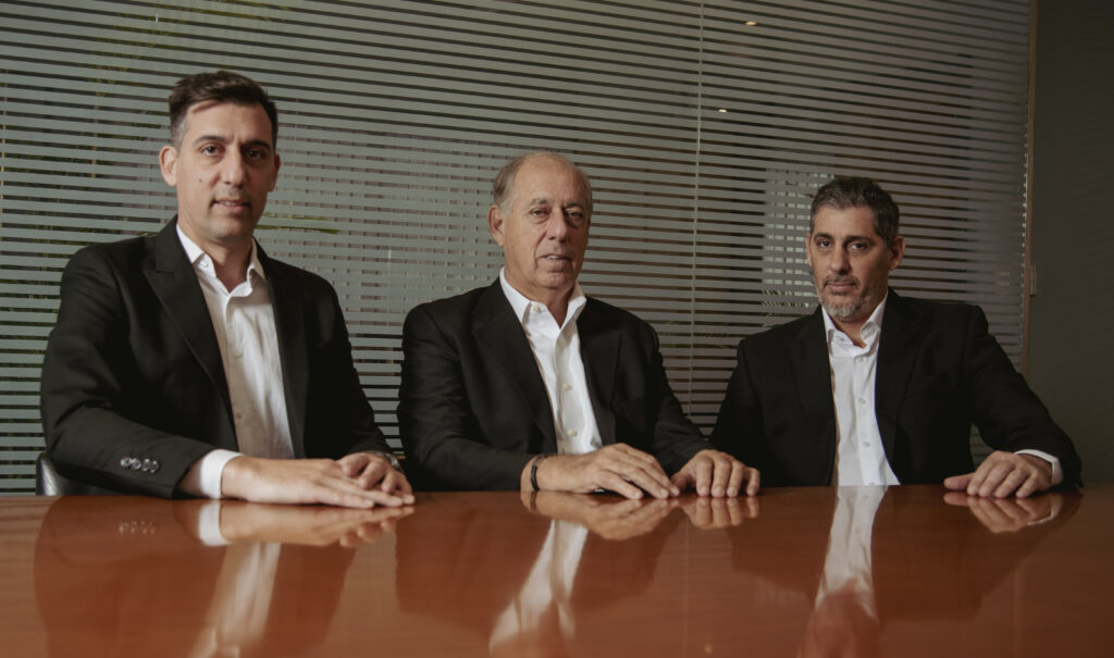 Visita a la fábrica: Fontenla, una empresa de muebles de alta gama que ...