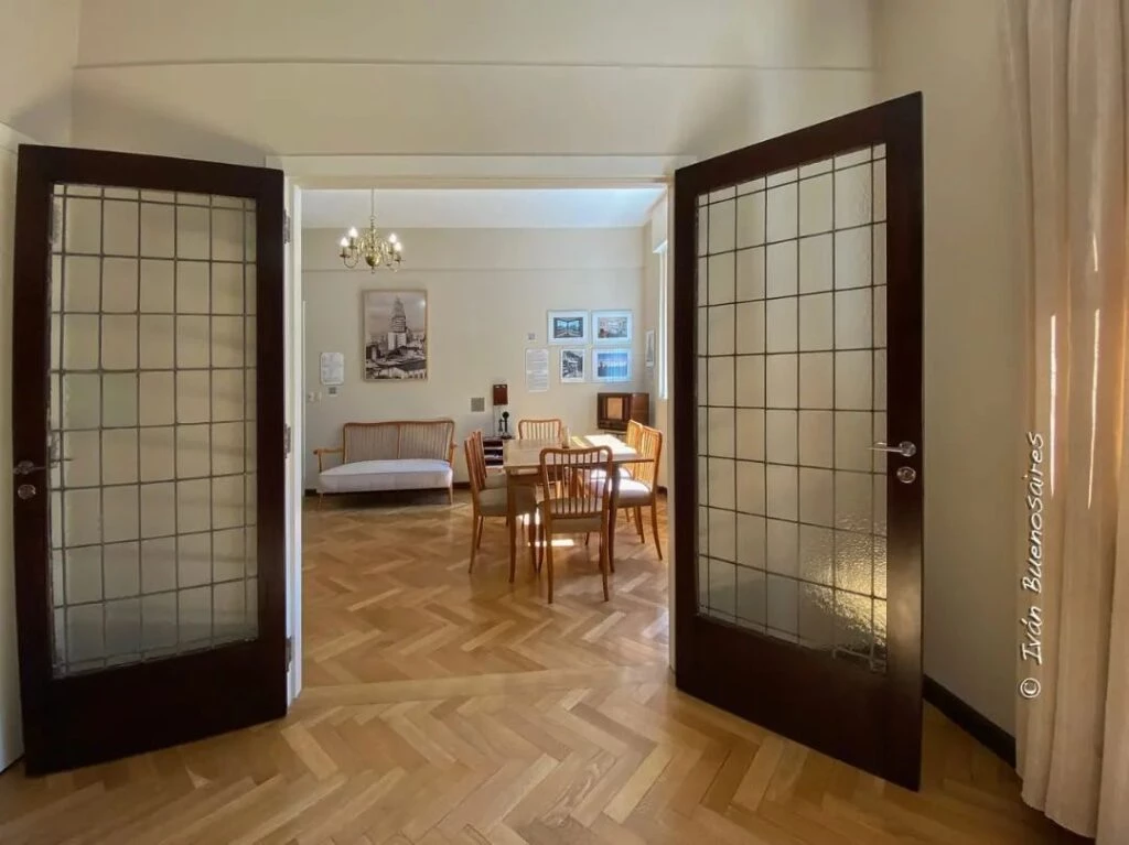 Edificio Safico: el icónico rascacielos racionalista y referente del ...