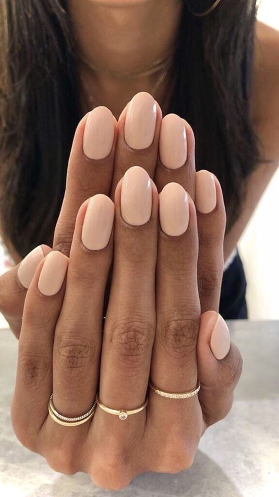 6 colores de uñas ideales para piel bronceada - Revista Para Ti