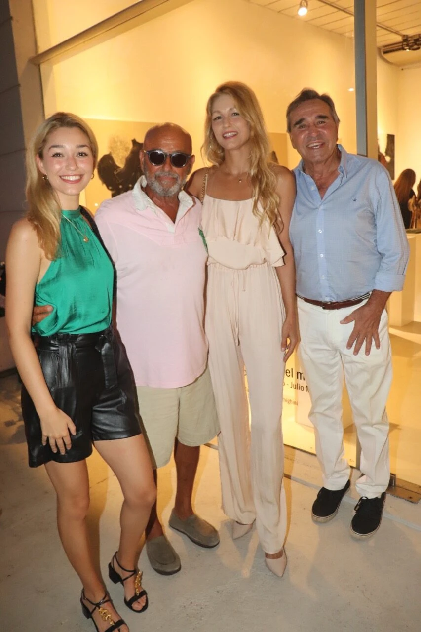 16 fotos: así fue el opening de la muestra de arte de Carmela Blanco ...
