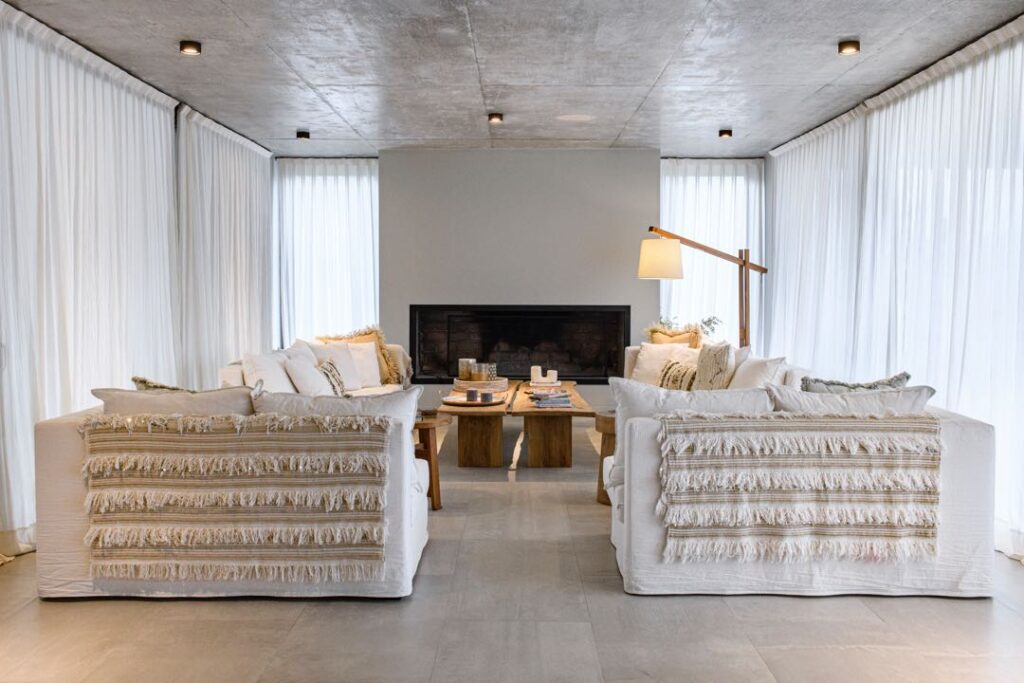 Una casa de playa con arquitectura y deco en modo relax - Revista Para Ti