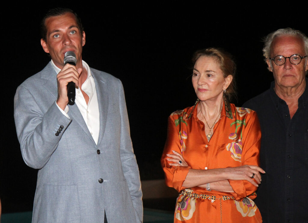 32 fotos: así fue la cena chic de los Amigos del Moderno en la chacra de Paola Marzotto ...