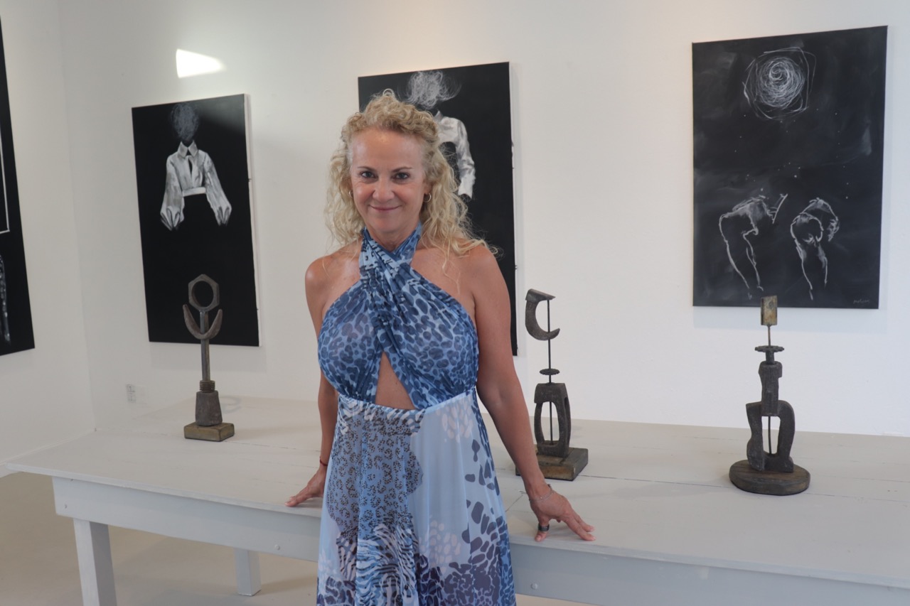 16 fotos: así fue el opening de la muestra de arte de Carmela Blanco ...