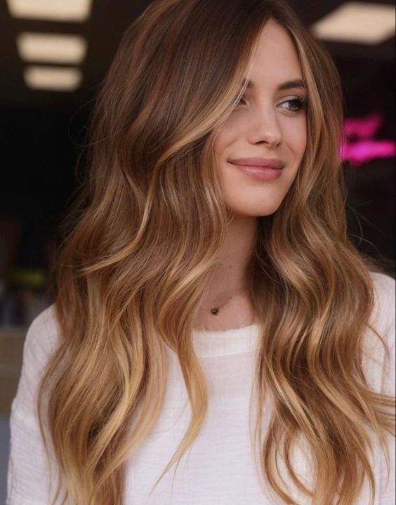 Cómo llevar las mechas bronde: el color en tendencia este 2024 ...