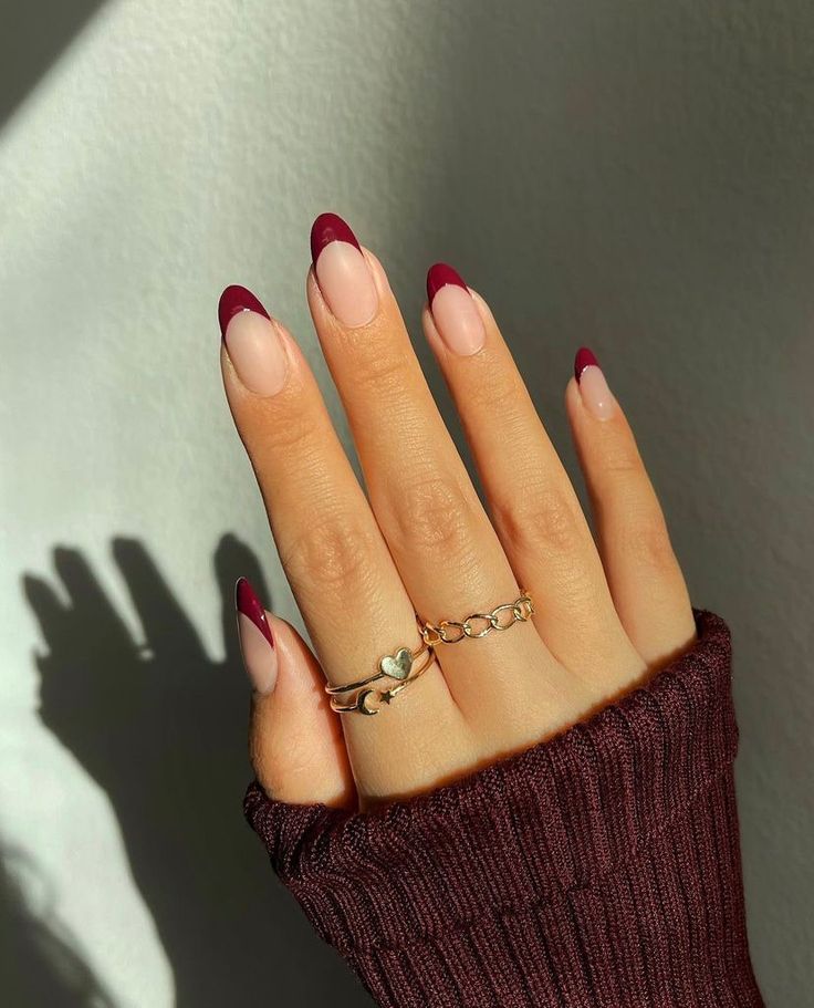 Colorful french tip nails, las uñas más coloridas que elige la Gen-Z
