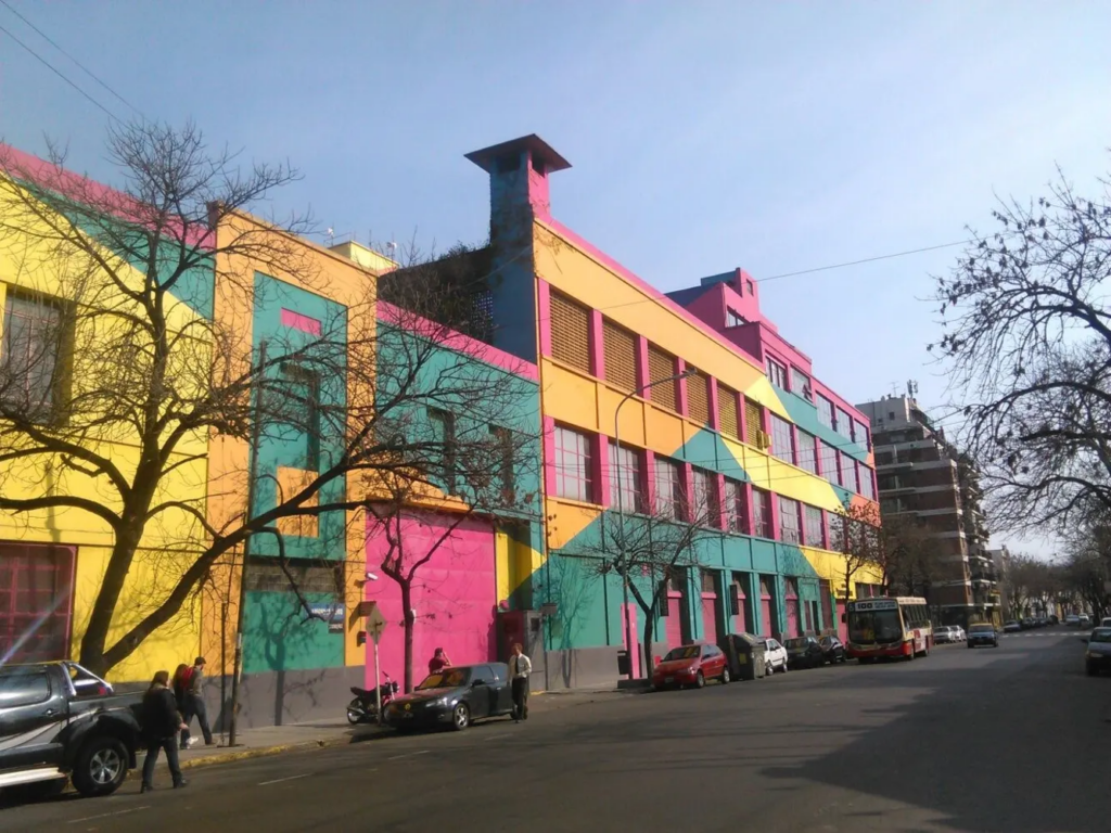 Barracas: curiosidades del barrio que fusiona historia y vanguardia