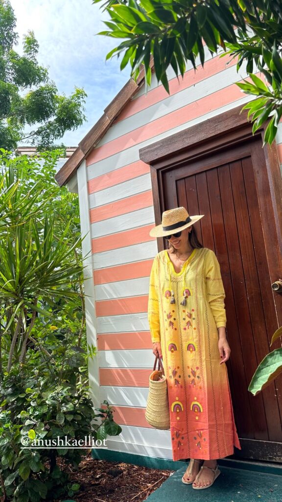 Pampita marca la tendencia del verano 2025 con su look playero