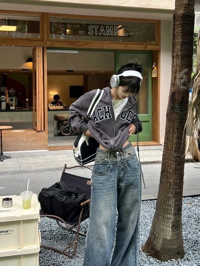 Qué es Acubi Aesthetic, la tendencia de moda que elige la Gen-Z a la ...