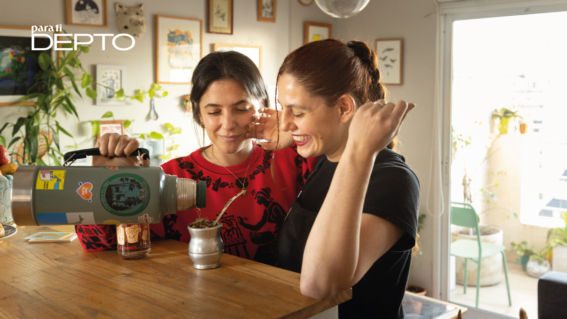 para ti DEPTO #4: el departamento de Vicky y Sofi decorado con poesía y felicidad - Revista Para Ti