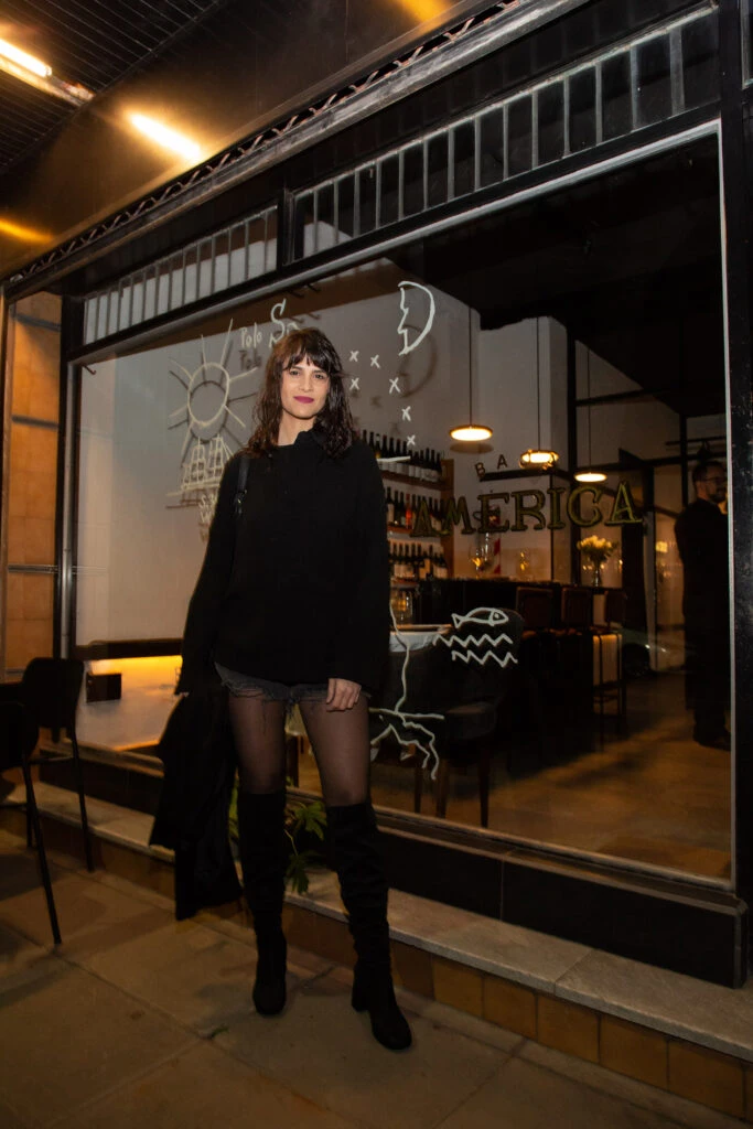 Vidriera: de Pía Slakpka a Eva Bargiela, los looks de los famosos en un ...