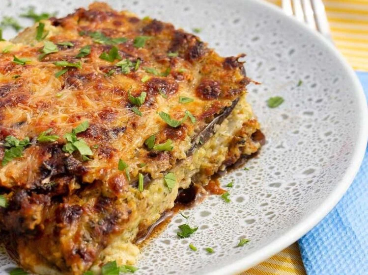 Cómo preparar musaka, receta reversionada por Cocineros Arg