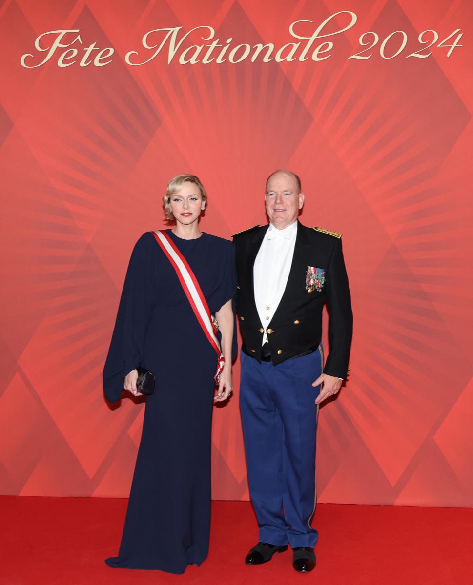 Los espectaculares looks de gala de las mujeres de la realeza de Mónaco