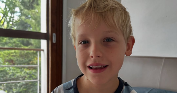 La tierna reacción de Mirko cuando supo que había nacido su hermanita ...