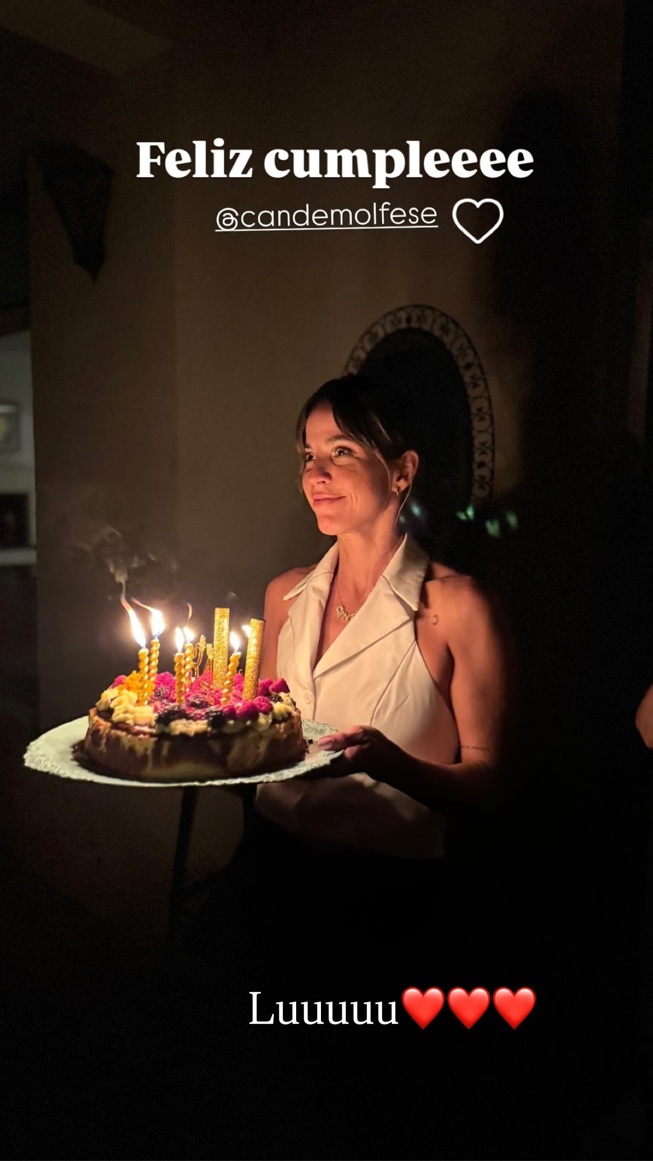 Así Cande Molfese celebró sus 34 años