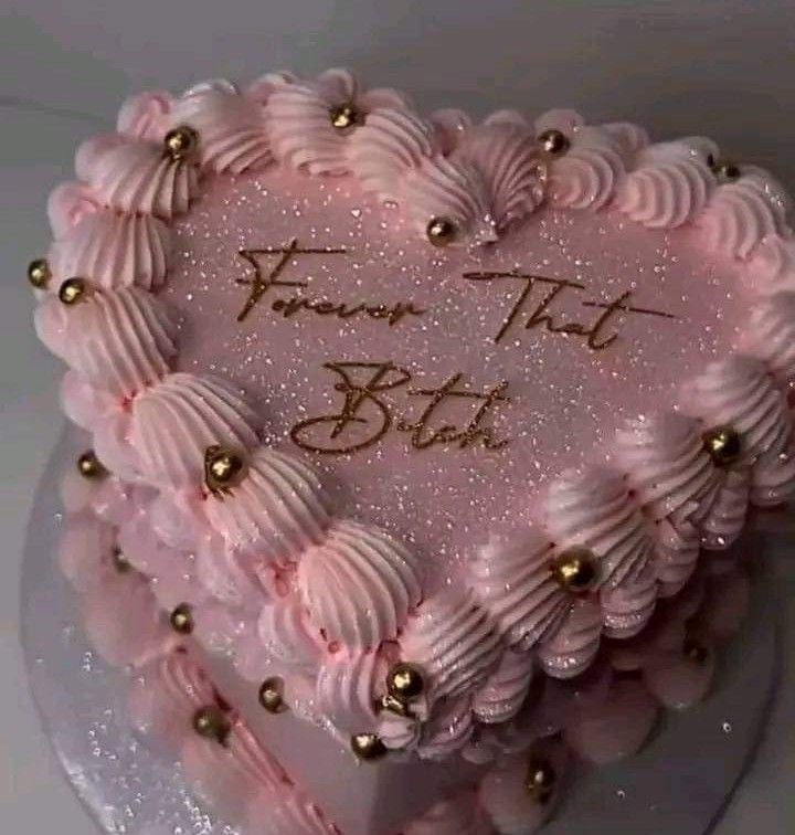 Ni bengala ni velita: la tendencia más viral en tortas es la glitter ...