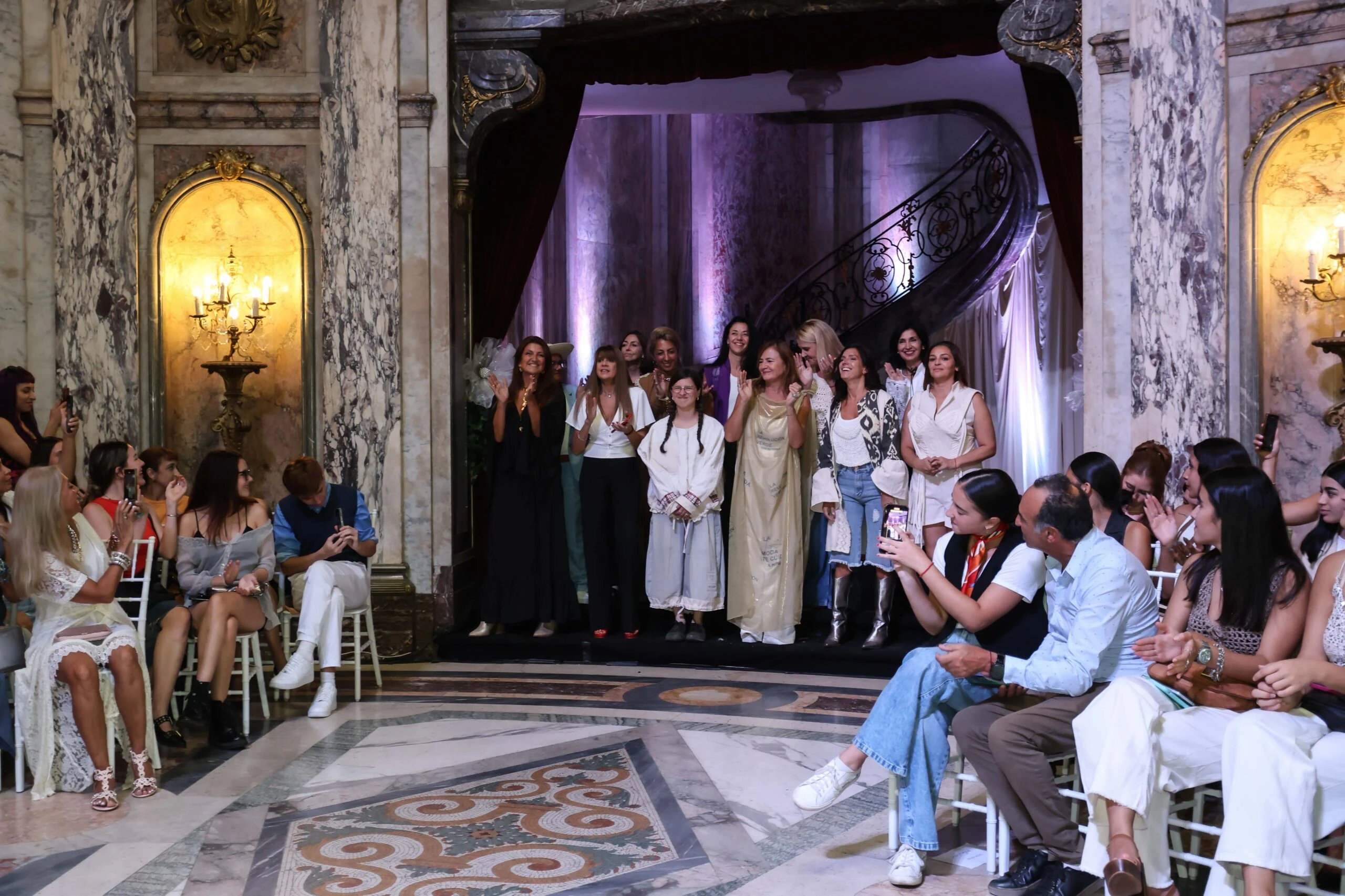 Argentina Fashion Week: segundo día de tendencias sustentables y súper ...