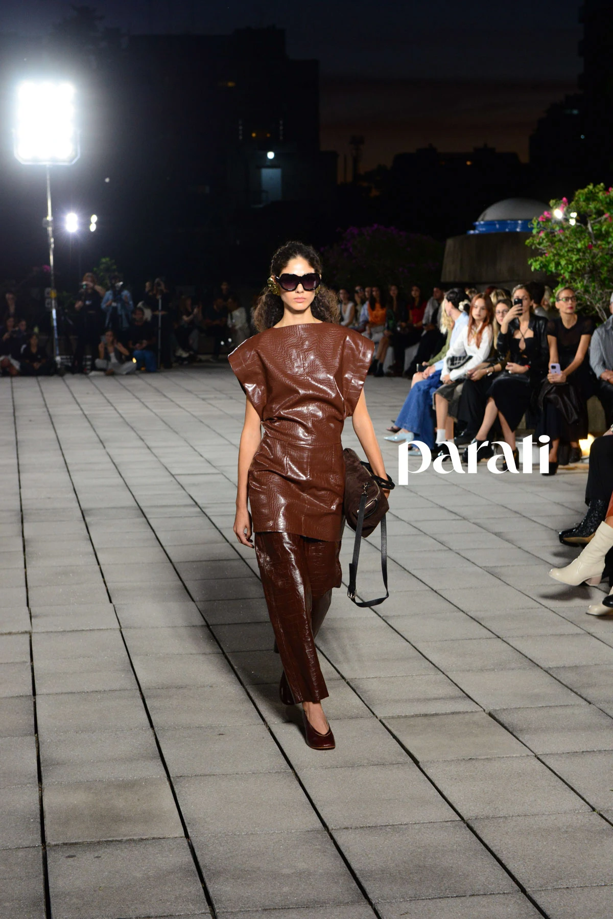 BAFWEEK 2025: Mishka se inspiró en el brutalismo para su colección de otoño invierno